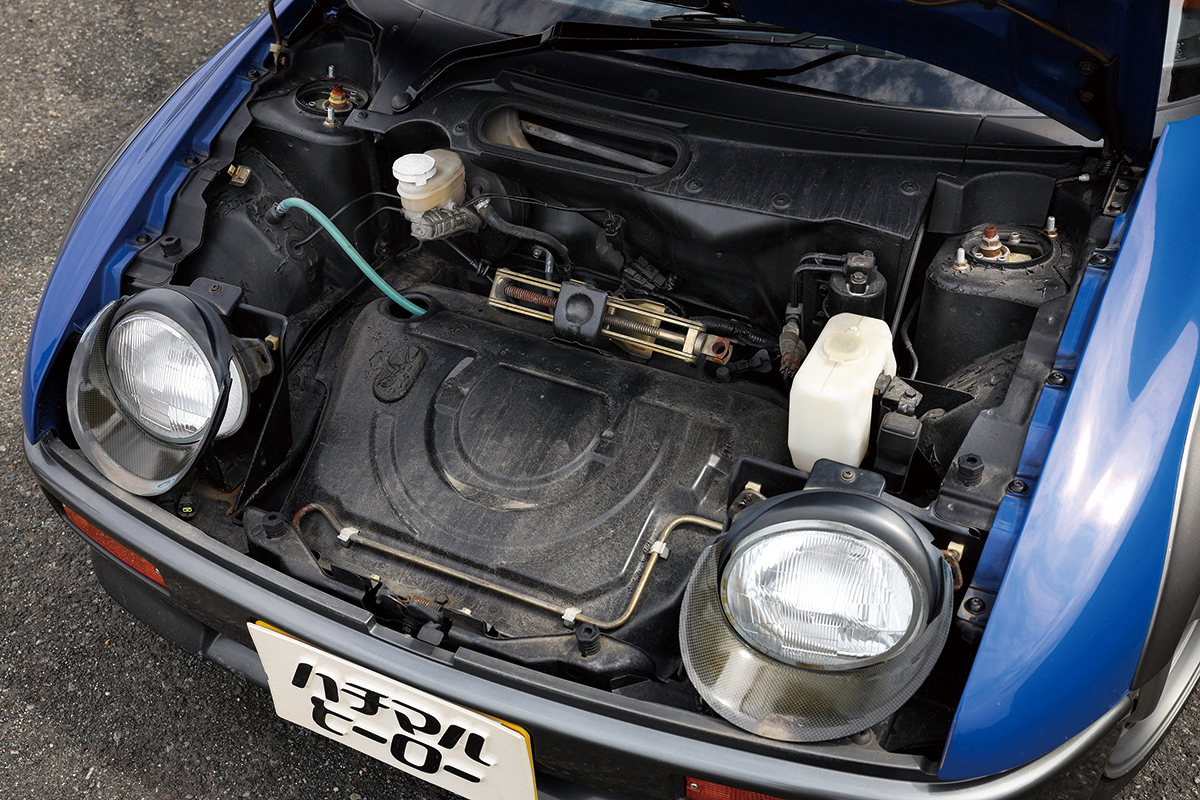 売却してしまったが、もう一度乗りたくて買ったAZ-1 漫画「クロスオーバーレブ！」を支える名車達 オートザム AZ-1 Vol.3 | NostalgicHero [ノスタルジックヒーロー ...