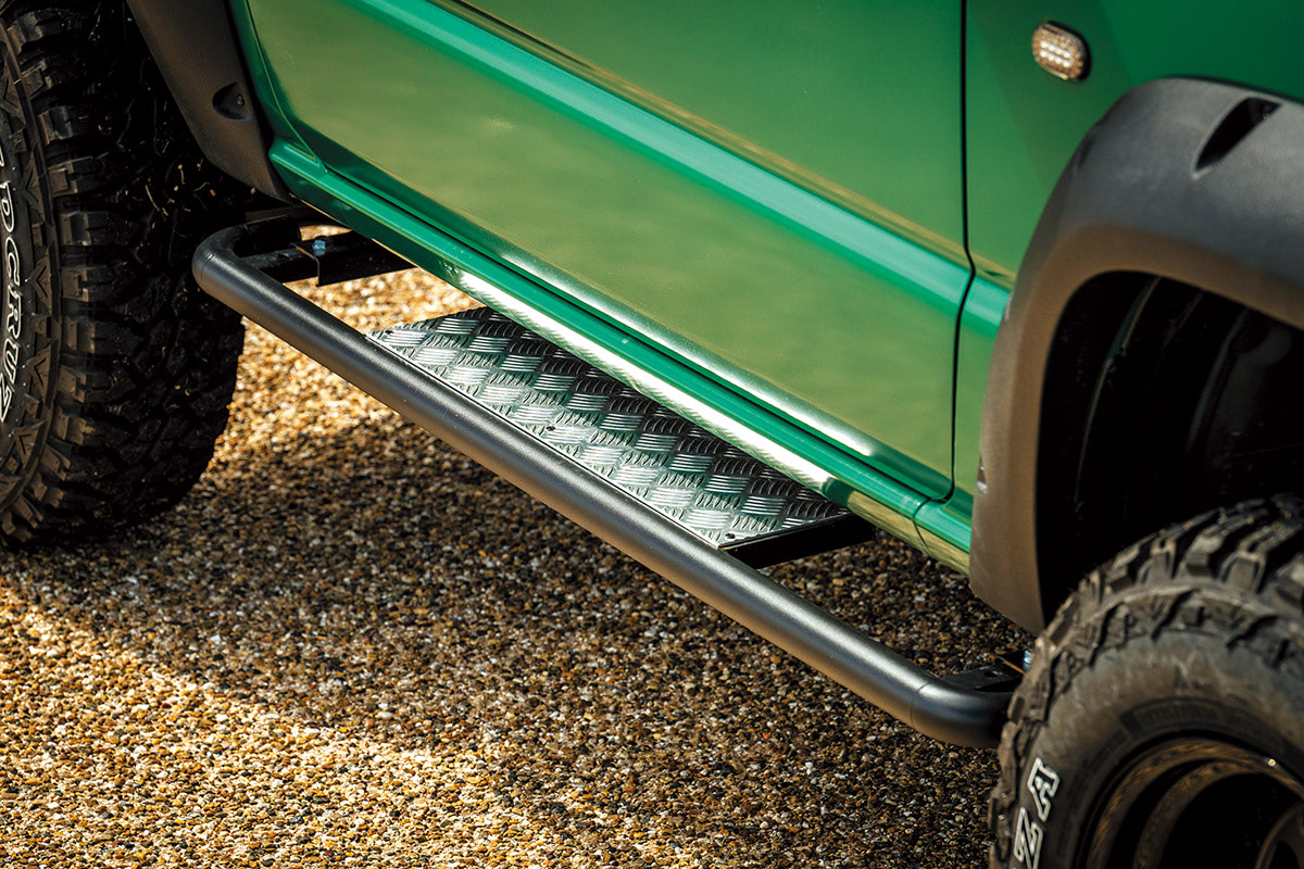 【JB64のピックアップですと〜!!】Bピラー直後からボディ上部をカット！ ぶった切ってピックアップ化を果たしたジムニー（JB64） | カスタムCAR [カスタムカー] | オールジャンルの ...