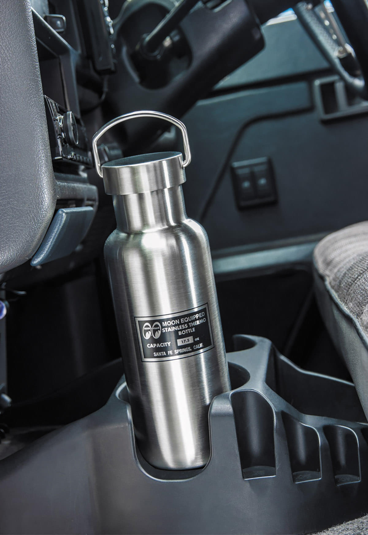 【MOONEYES ITEM TOPICS☆】ムーンアイズの気になるアイテム情報をお届け!! | カスタムCAR [カスタムカー] | オール ...