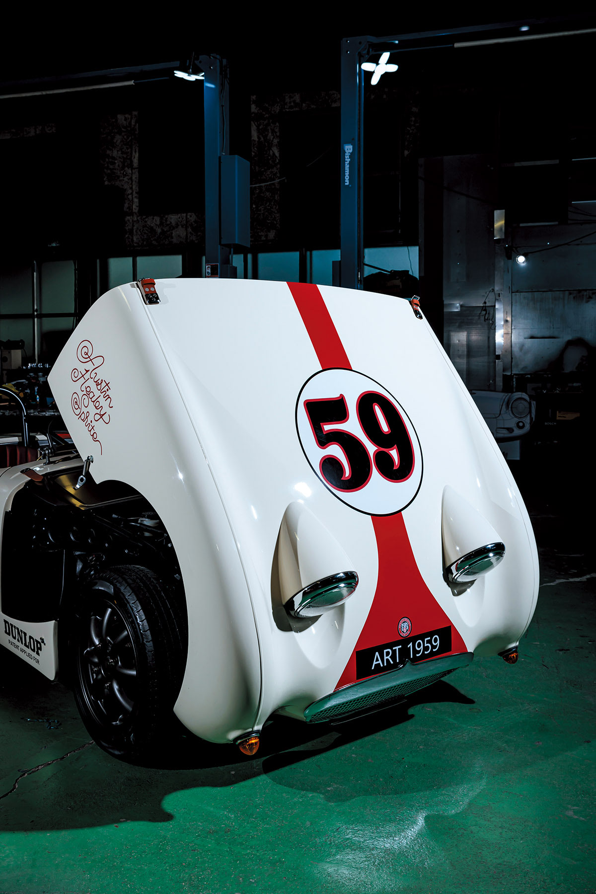 【平成式カニ目爆誕!!】黄色ナンバーで乗り回せる快適＆快速自慢の「オースチン・ヒーレースプライト」！ ほぼ軽規格に収まるサイズでカプチーノがカニ目に大変身!! | カスタムCAR [カスタム ...