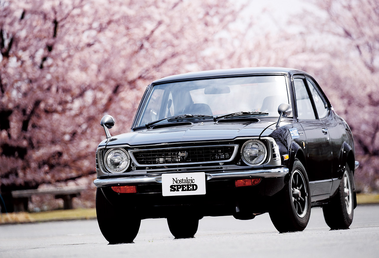 加勢さんをしのぶクルマとして製作されたTE27｜1973年式 トヨタ カローラ レビン Vol.2｜当時モノ＆チューンにこだわる「ワークス魂の継承」 | NostalgicHero ...