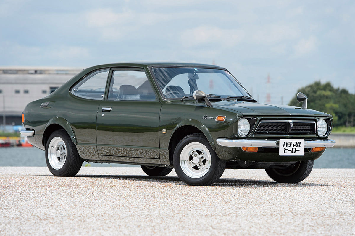 ハチマル家族｜夫婦と親子を結ぶ絆は世代を超えた兄弟車【3】「父のTE27は私が受け継ぎます!」｜1973年式トヨタ スプリンター トレノ 1600 ＆ 1986年式 トヨタ カローラ レビン ...