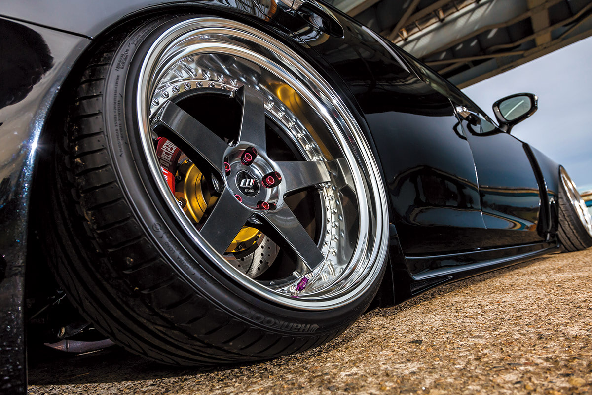 【エアサス激低クラウン】ガールズオーナーが激落ちVIPクラウンを操る！ | カスタムCAR [カスタムカー] | オールジャンルのカスタムカー大集合｜NOSWEB