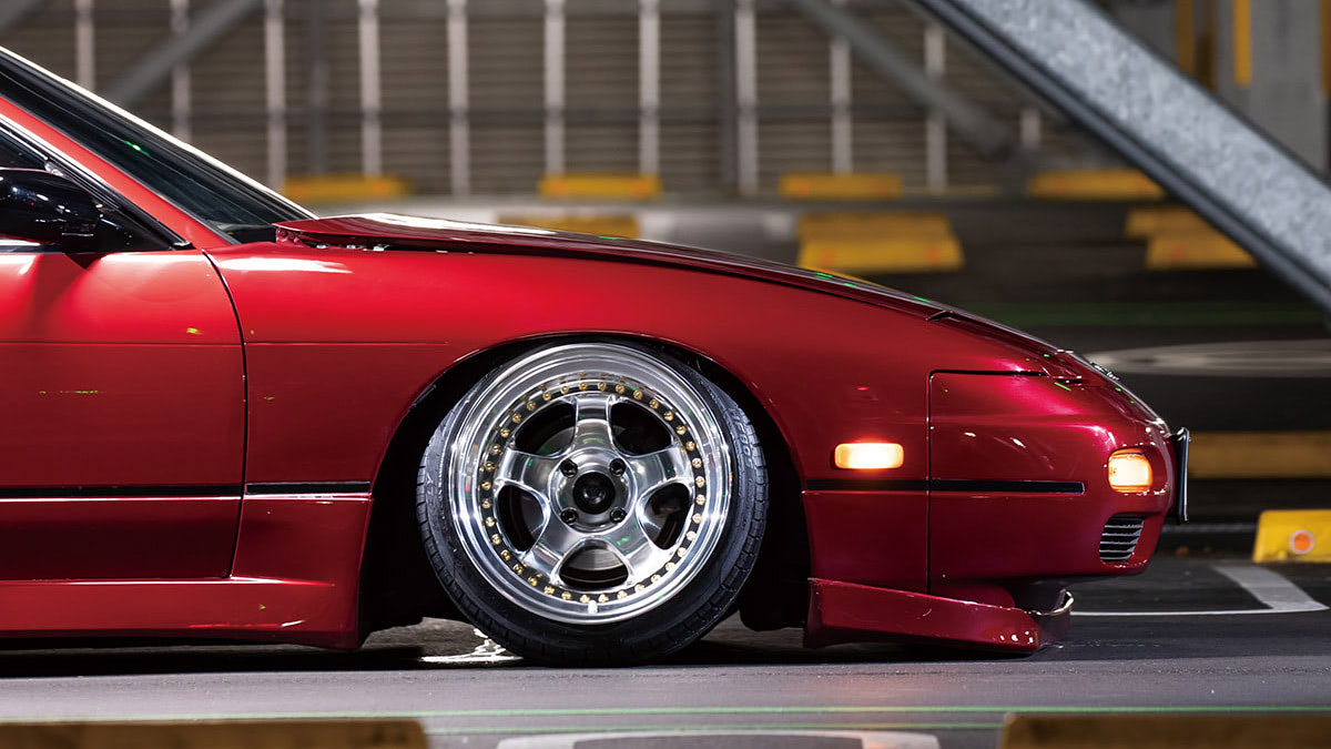 【マイスター S1 3Pの17インチですと〜!?】こだわりの足回りセッティングで誰もが息を飲む完璧なツラをメイクする240SX | カスタムCAR [カスタムカー] | オールジャンルの ...