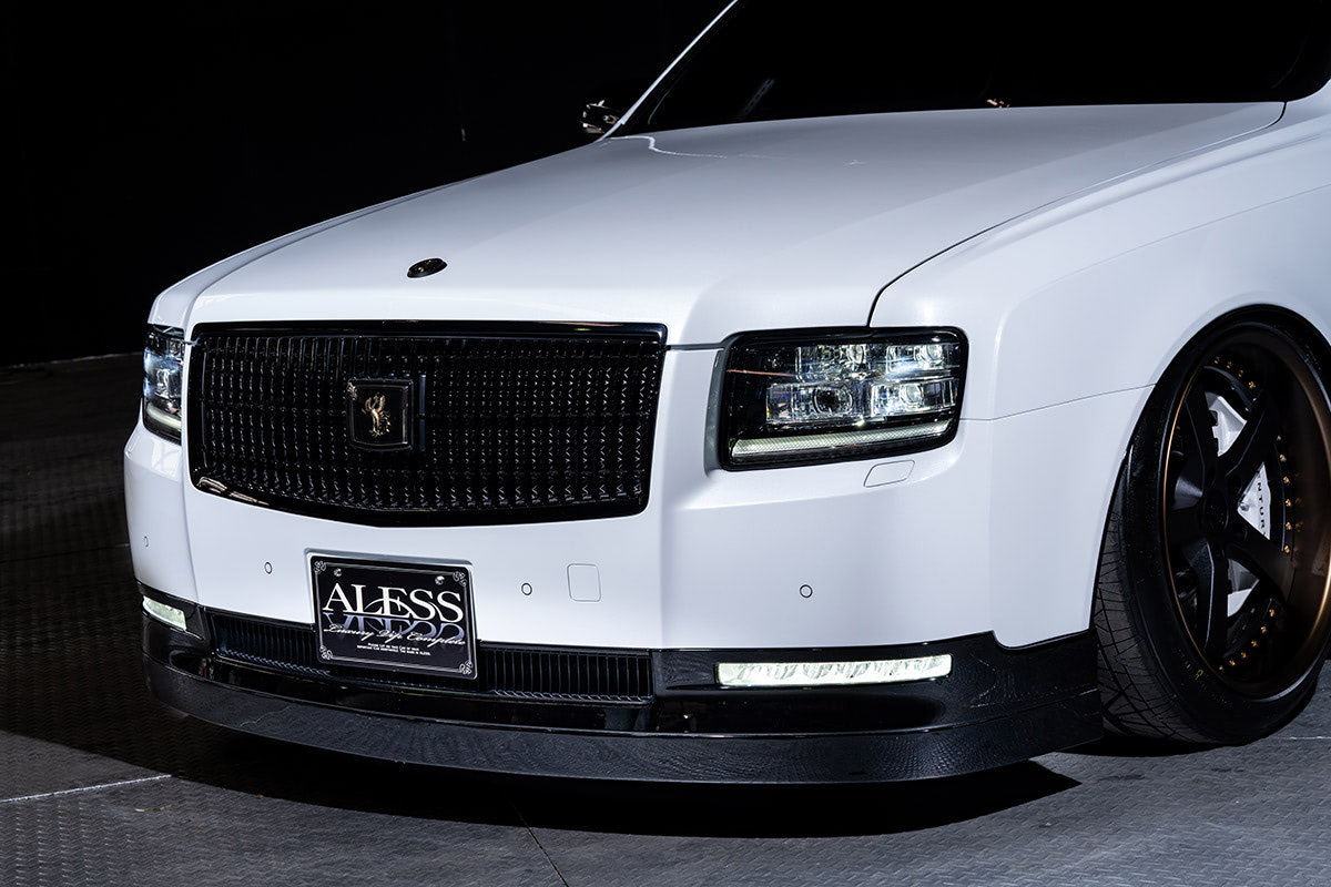 【GRセンチュリー登場!?】スポーティ＆VIPテイストのセンチュリー2台！ | カスタムCAR [カスタムカー] | オールジャンルのカスタムカー大集合｜NOSWEB