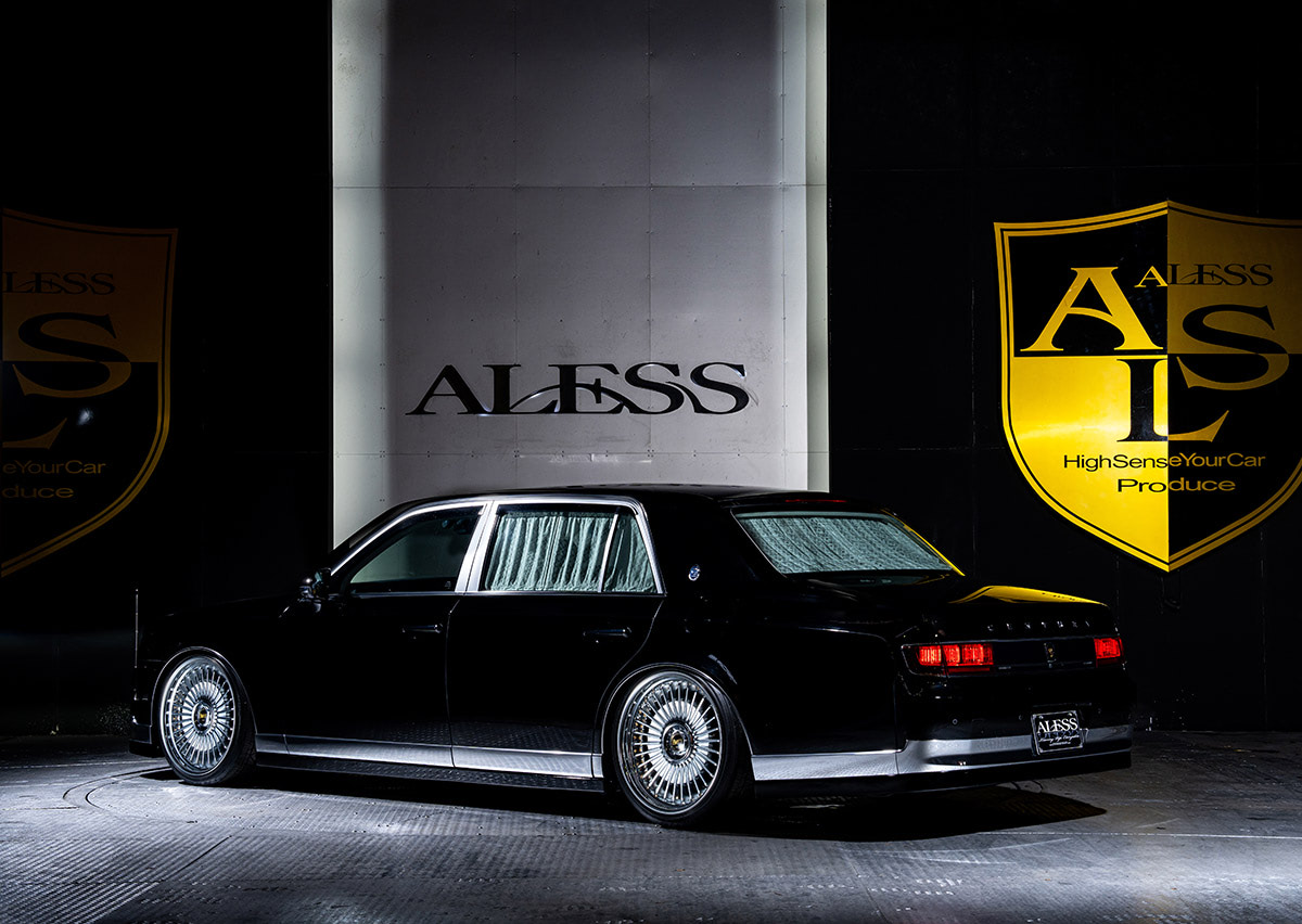 【GRセンチュリー登場!?】スポーティ＆VIPテイストのセンチュリー2台！ | カスタムCAR [カスタムカー] | オールジャンルのカスタムカー大集合｜NOSWEB