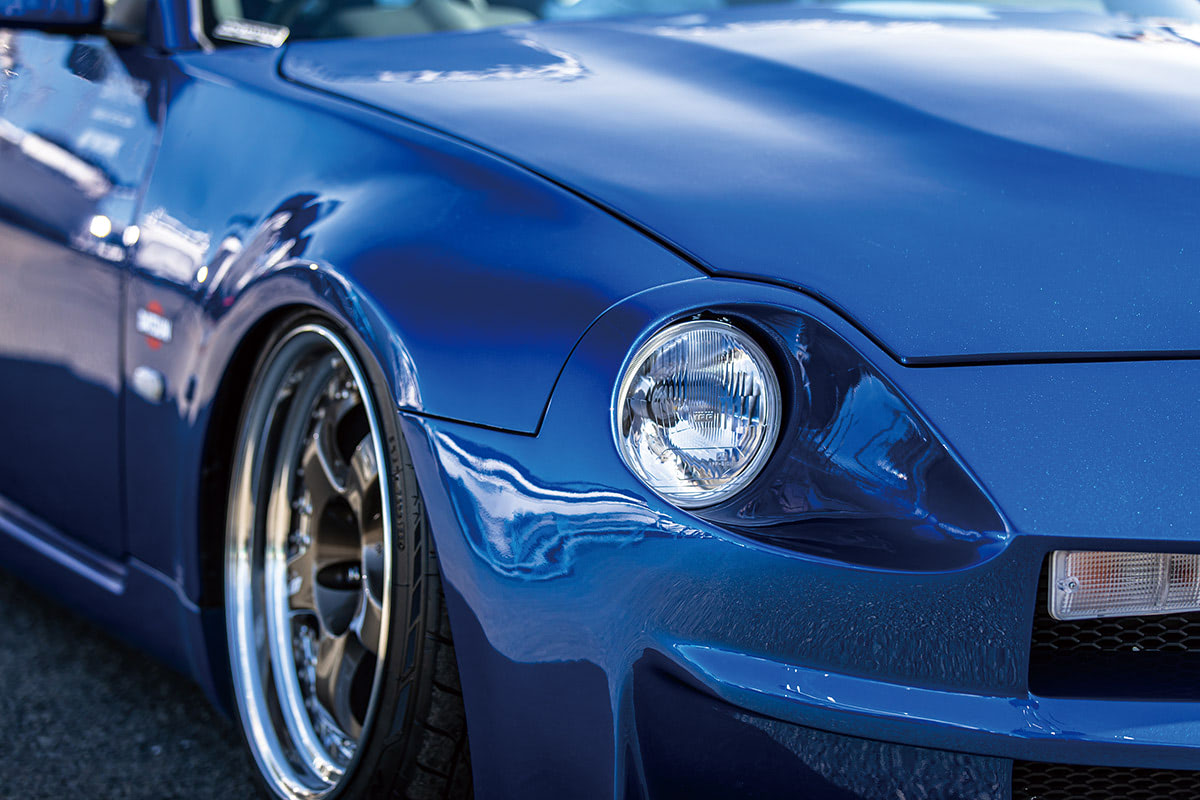 【Z30？ RZ34?? Z35???】単なる丸目化に留まらずロングノーズ化！ 過去と未来を融合させた独自のZ35の創造を図ったフェアレディZ ...