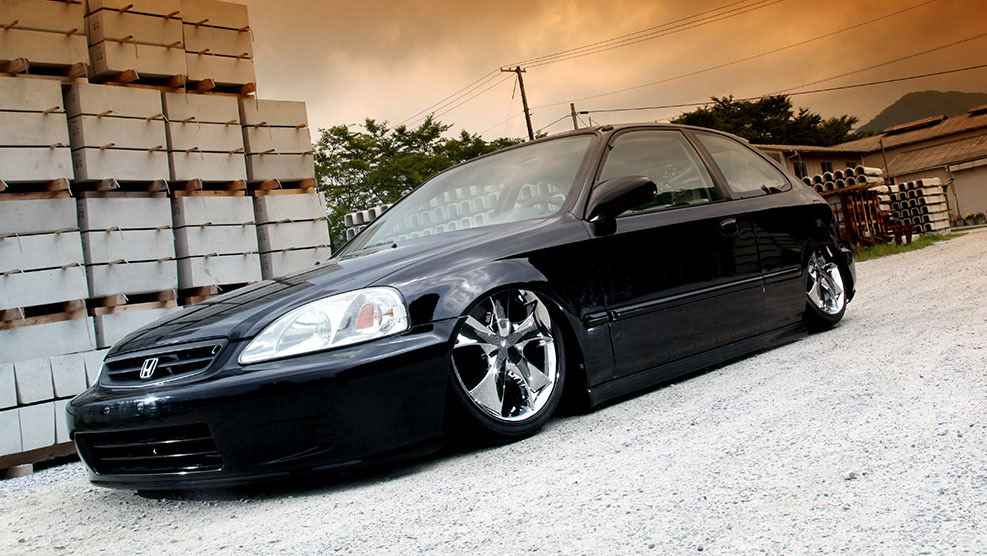 【ハードコア系USDM!!】超ド級モディファイによるラージリム着地！ 過激な激低美を追求するホンダ・シビック（U.S.モデル） | カスタムCAR [カスタムカー] | オールジャンルの ...